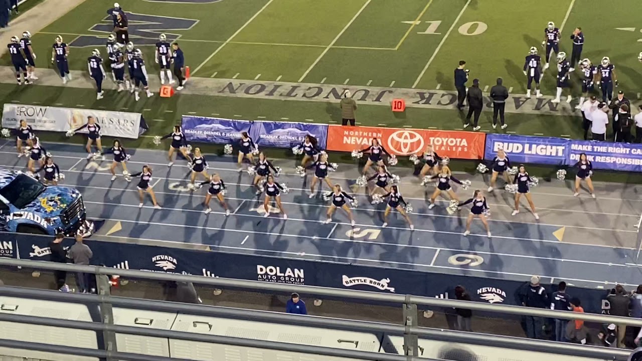 Wolf Pack Cheerleaders - YouTube