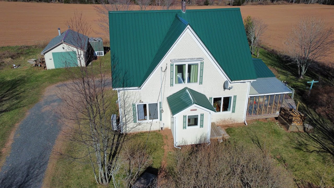 2076 Garfield Road - YouTube