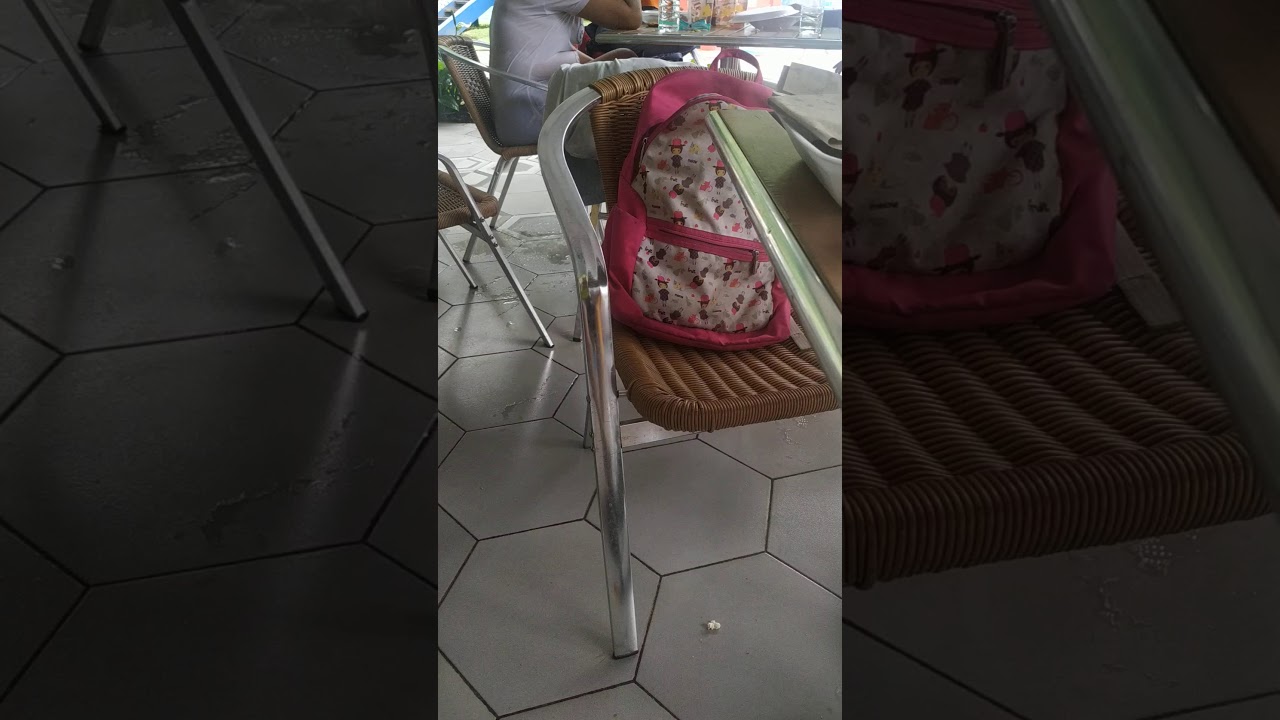 Tak Sadar Cewek Ini Ngompol Di Restoran Youtube