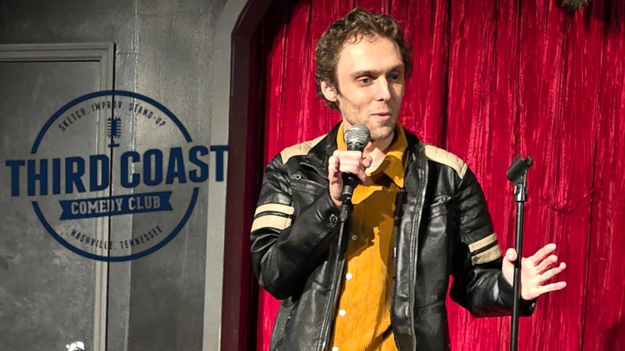 Joe Cason - Third Coast Comedy Club - YouTube