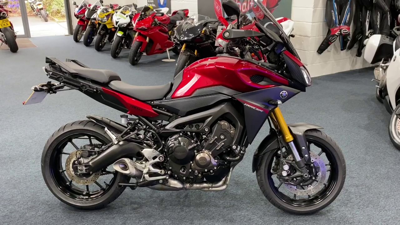 Yamaha Tracer 900 Red - YouTube