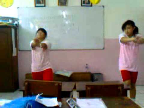 Tarian terbaru!! memakai lagu HOOT-SNSD!! SD Permata Monika - YouTube