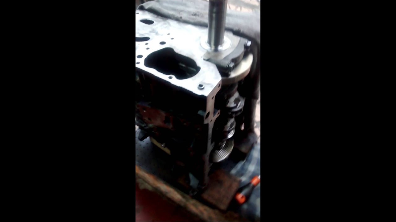 Montagem motor Pajero 2.5 hpe parte dois - YouTube