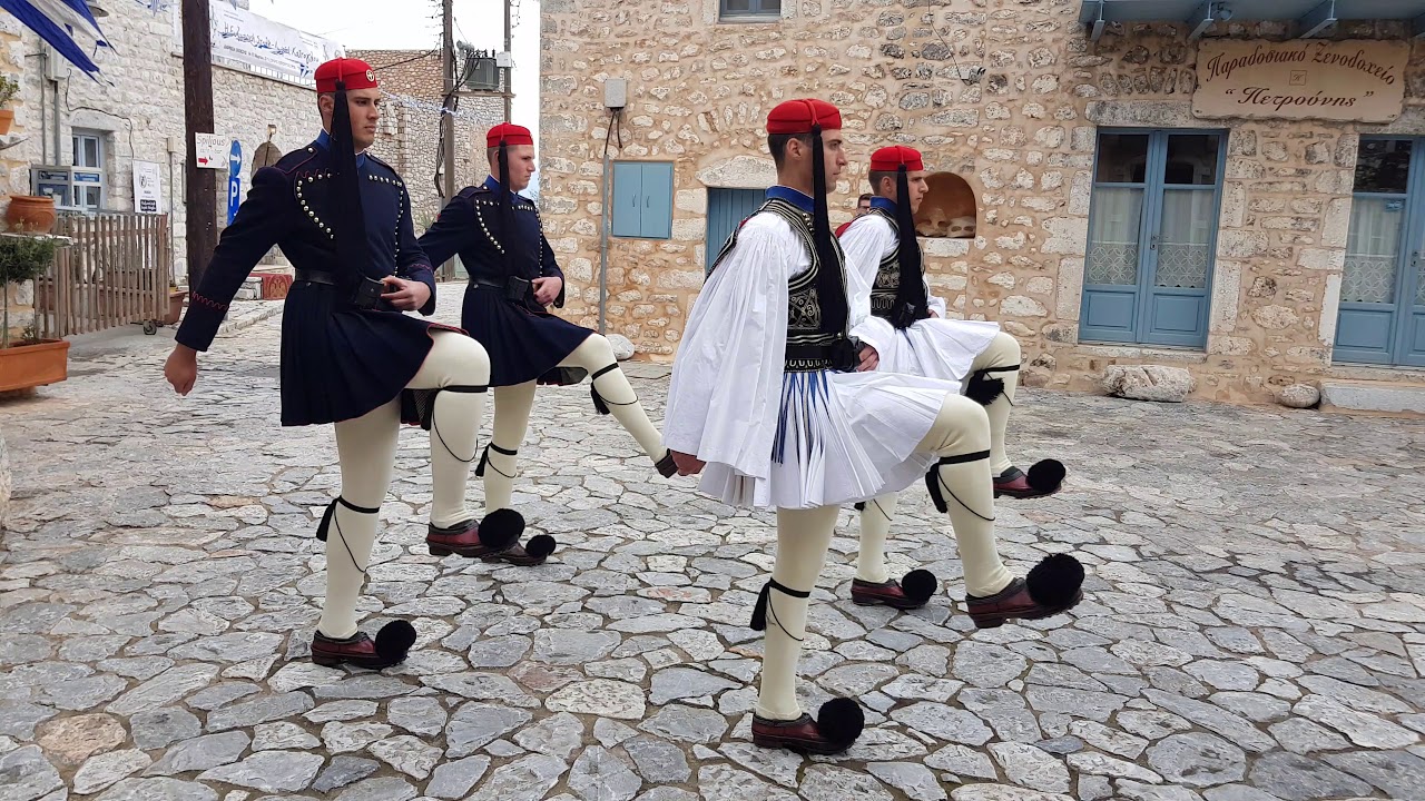 ΕΚΘΕΣΗ "Η ΕΥΖΩΝΙΚΗ ΣΤΟΛΗ - ΔΩΡΕΑ ΧΑΪΤΟΓΛΟΥ" ΣΤΗ ΜΑΝΗ - YouTube