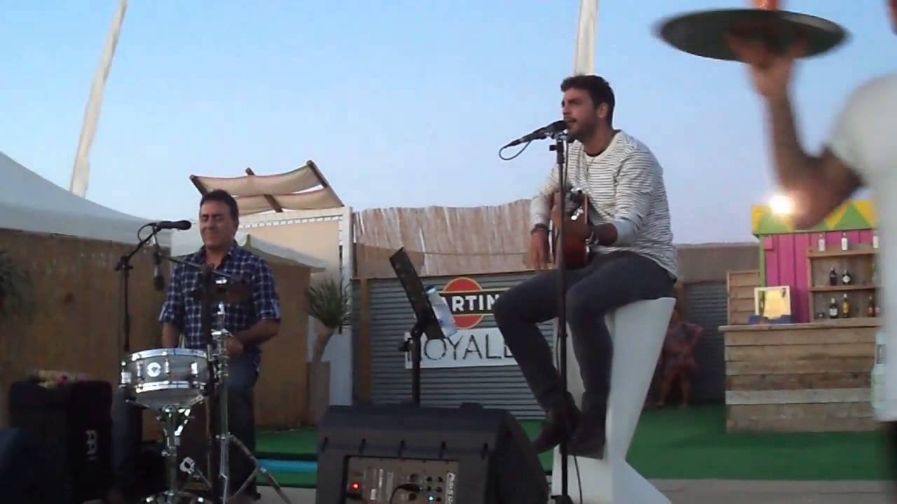 Jesús Giles Concierto en Canalla "La isla" - YouTube