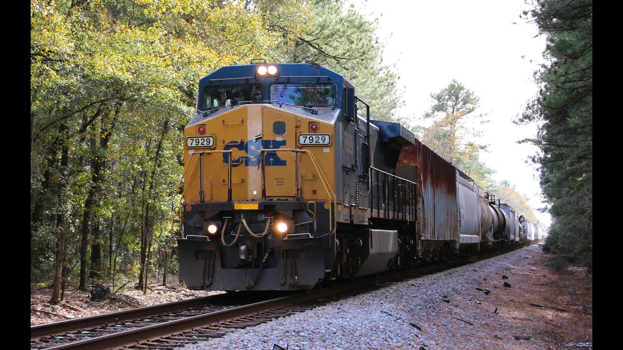 L800 rolling north on the NO&M with CSXT 7929 (Ex LMS 711) leading solo ...