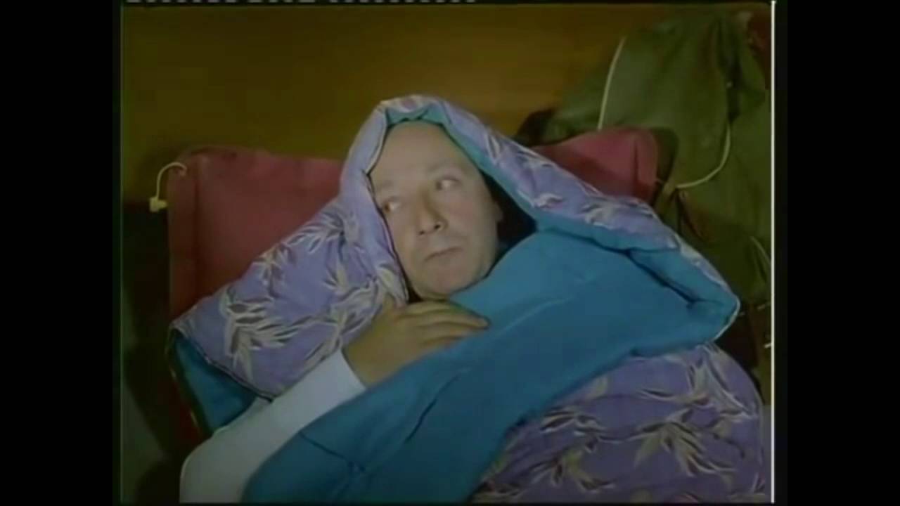 Operațiunea monstrul - 1976 - YouTube