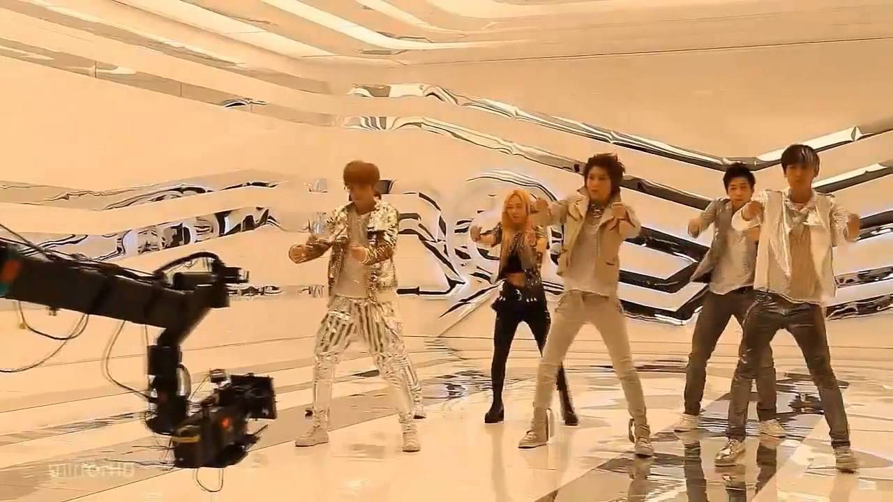 Younique Unit - Maxstep mirrored Dance Cut - YouTube