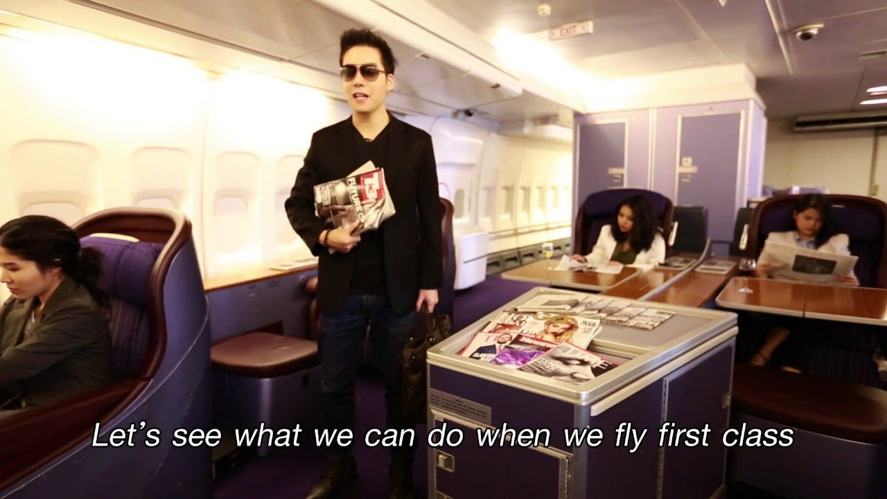 Flying first class for the first time - YouTube