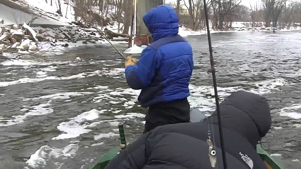 Very Cold Steelhead Fishing - YouTube