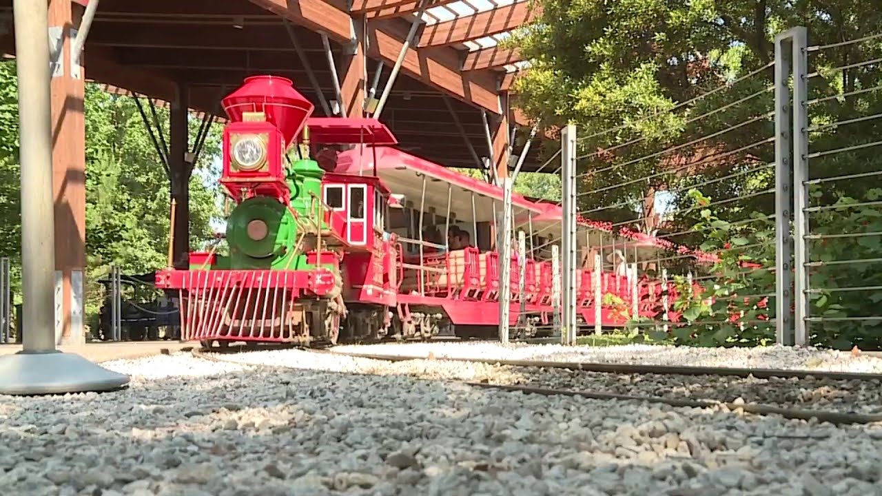 New 2 Hou: Experiencing the Hermann Park train - YouTube
