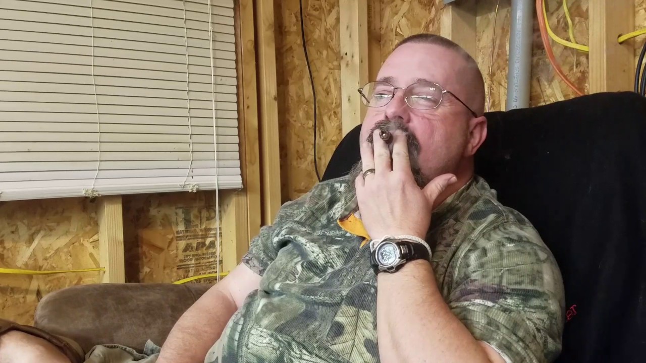 Diesel Sideshow Bohemian Twins review - YouTube