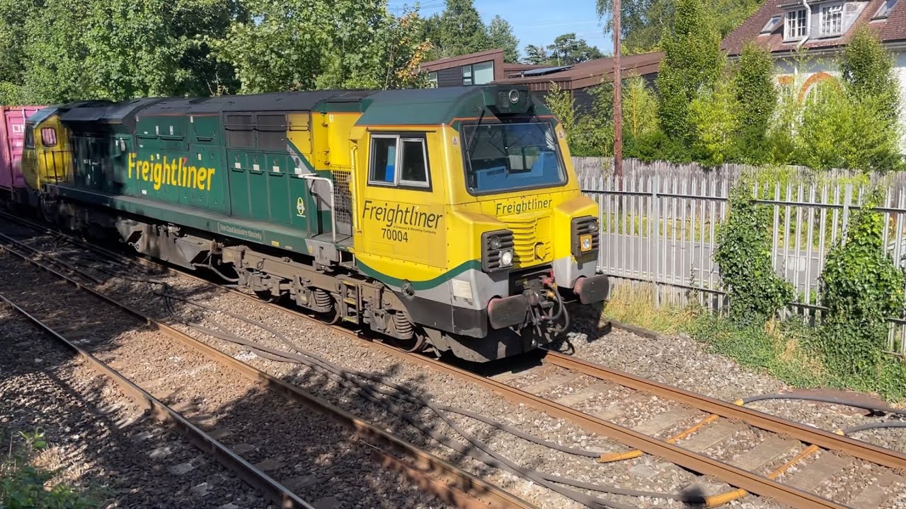 Class 70 | 70004 ‘The Coal Industry Society’ | Freightliner - YouTube