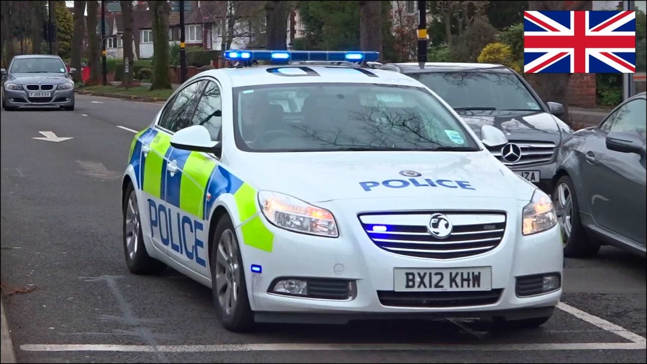 Police car training with siren and lights - YouTube