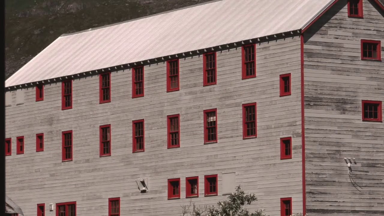 Alaska’s Historical Independence Gold Mine Hatcher Pass - YouTube