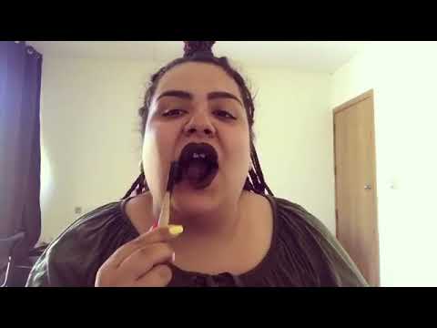 Привет моиии кисулииии😍 Что только не сделаешь ради белоснежной улыбки 😎🤦🏽‍♀️