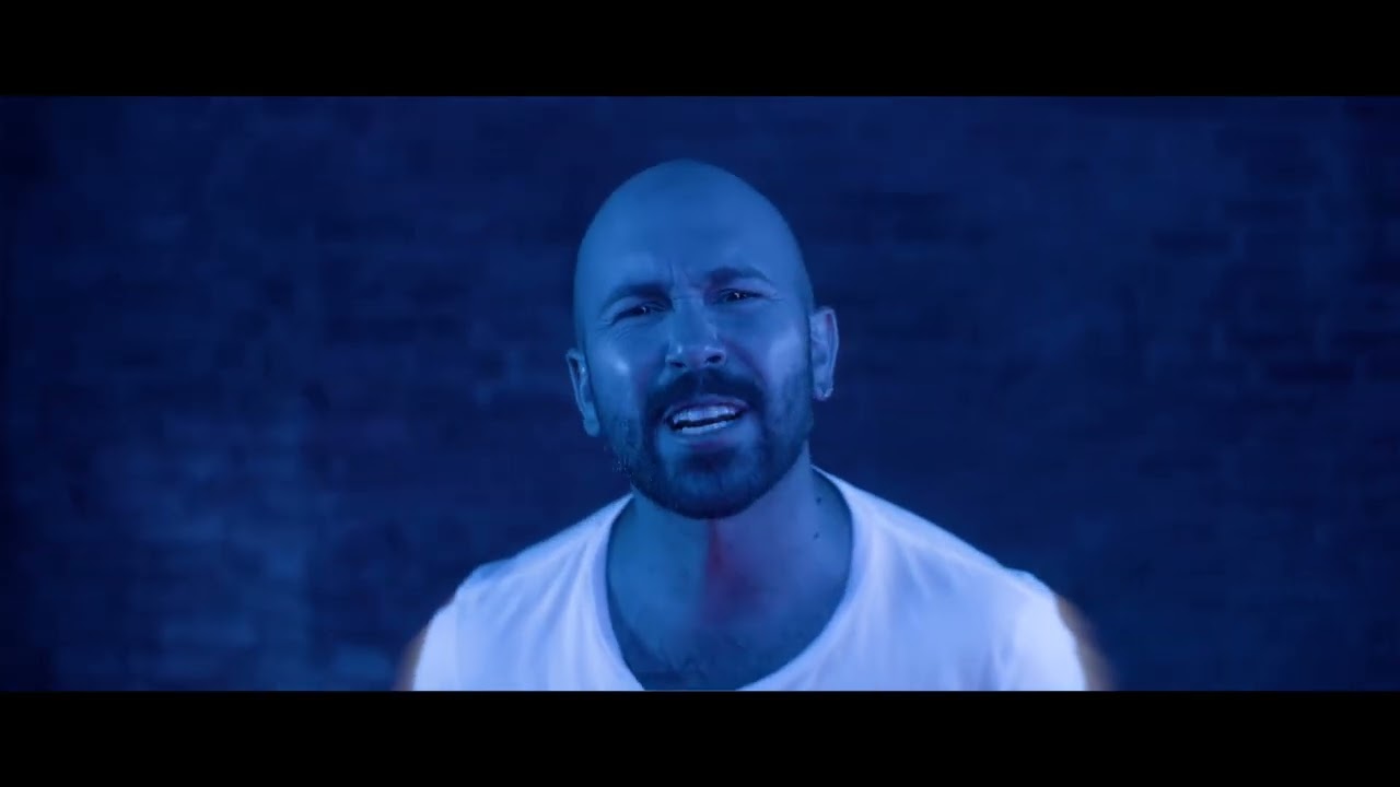 Wamba - Mundos Aparte (Video Oficial) - YouTube