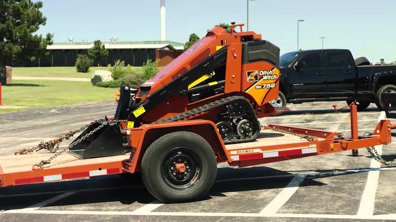 Ditch Witch Compact Utility Safety - YouTube