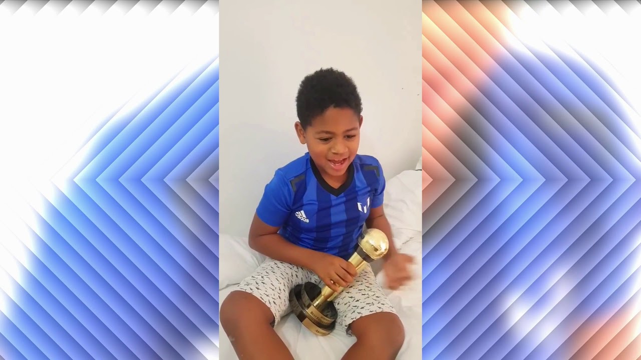 Akothee son showing some love to his Mum - YouTube