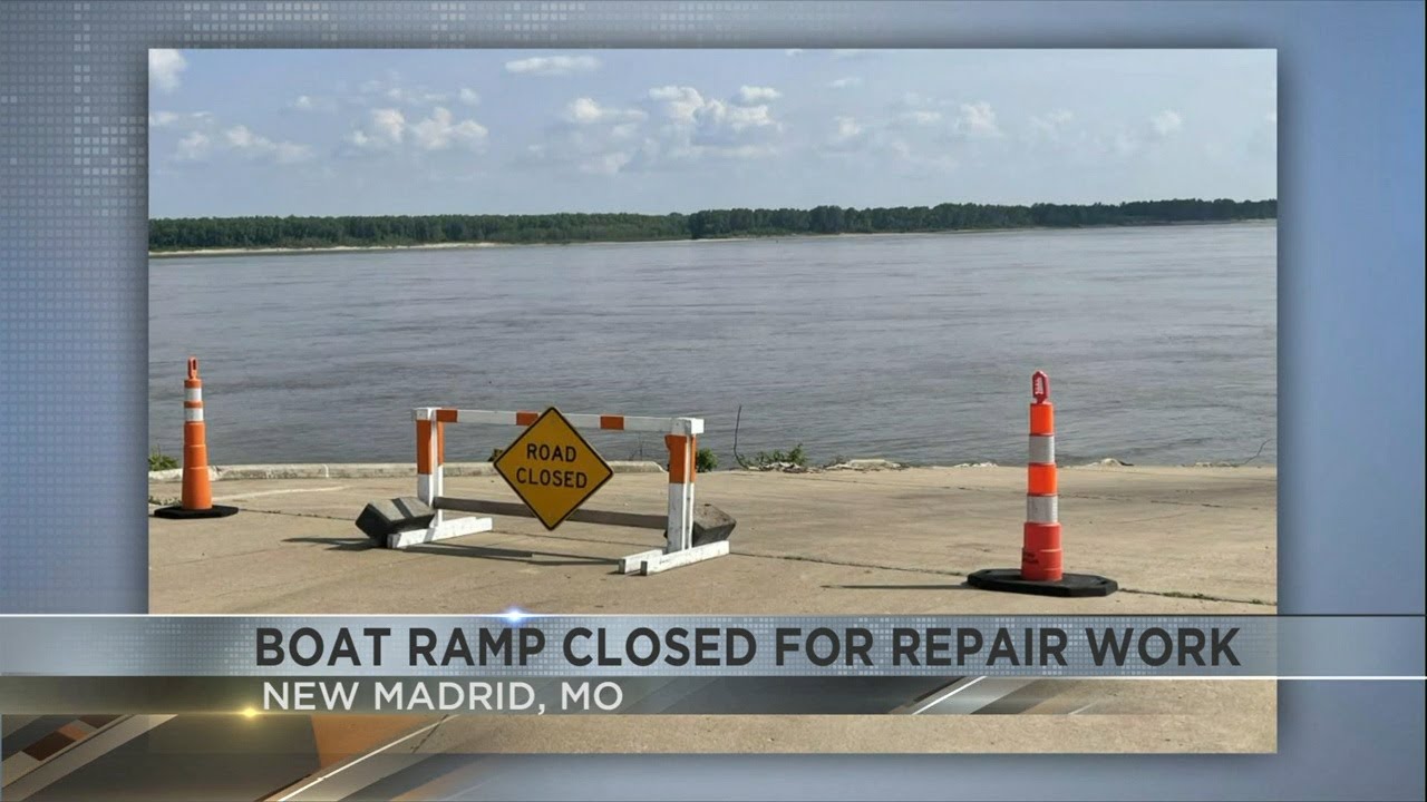 Boat ramp closed in New Madrid for repairs - YouTube