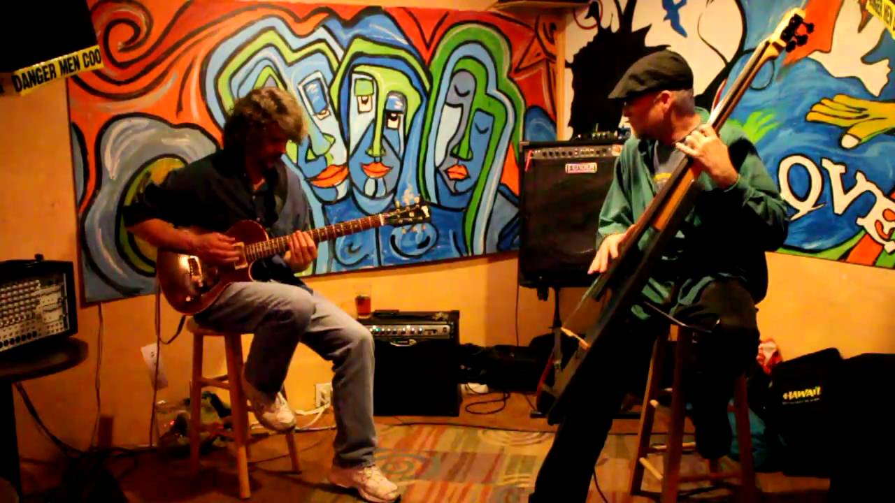 Ben Burdick & Bill Liles at Crusty's Pizza: Low Rider - YouTube