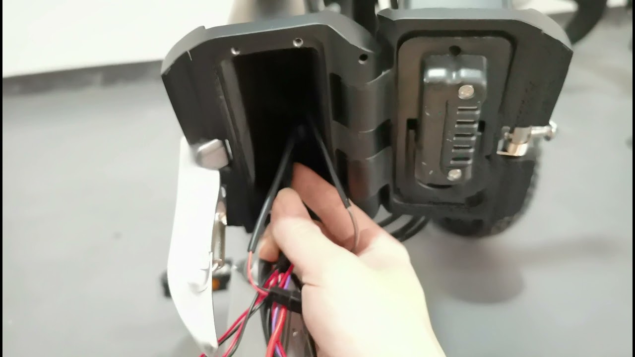 R5 replace the controller - YouTube