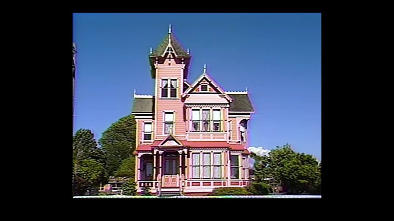 The Crystal Rose Inn - A Victorian Mansion restored to perfection ...