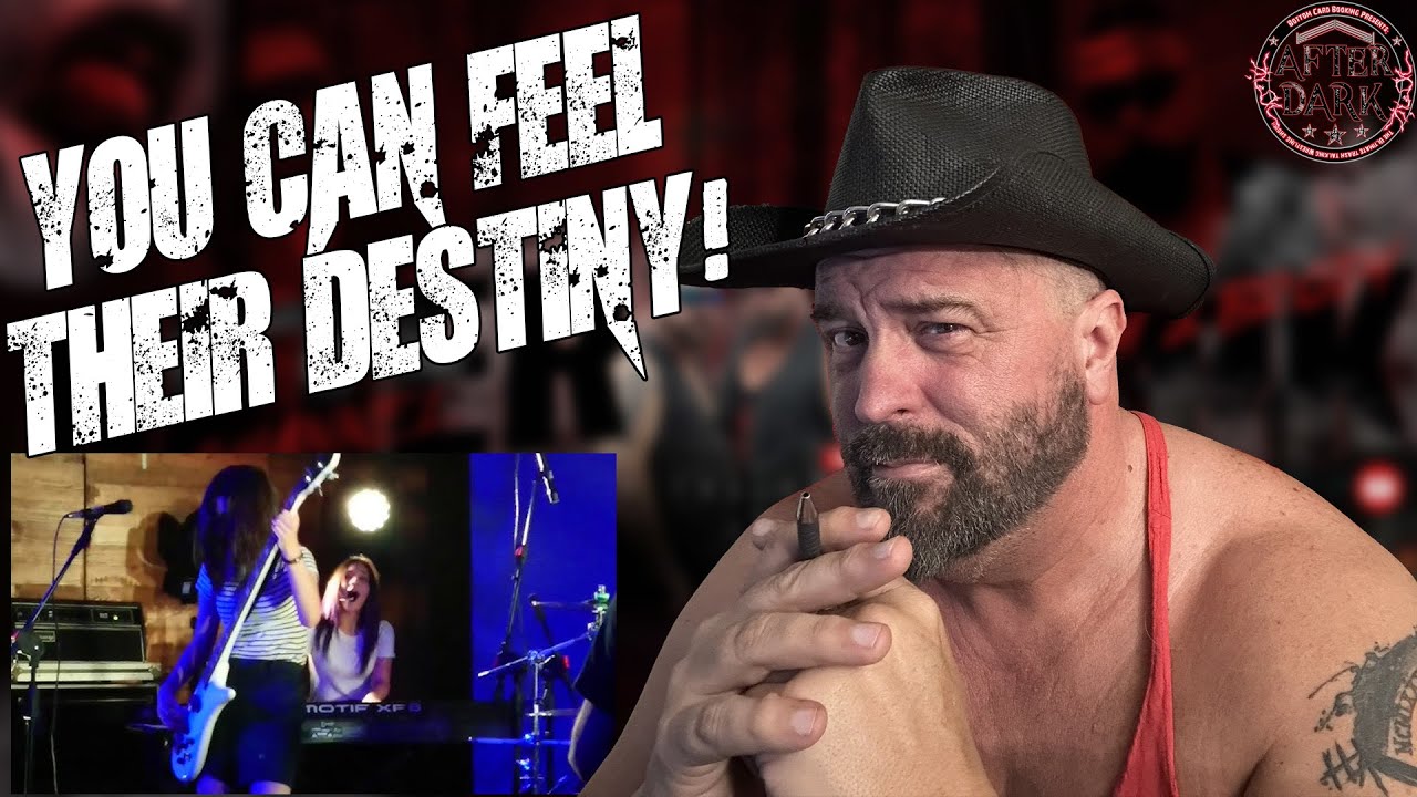 BD Reacts to The Warning "Show Me The Light" - YouTube