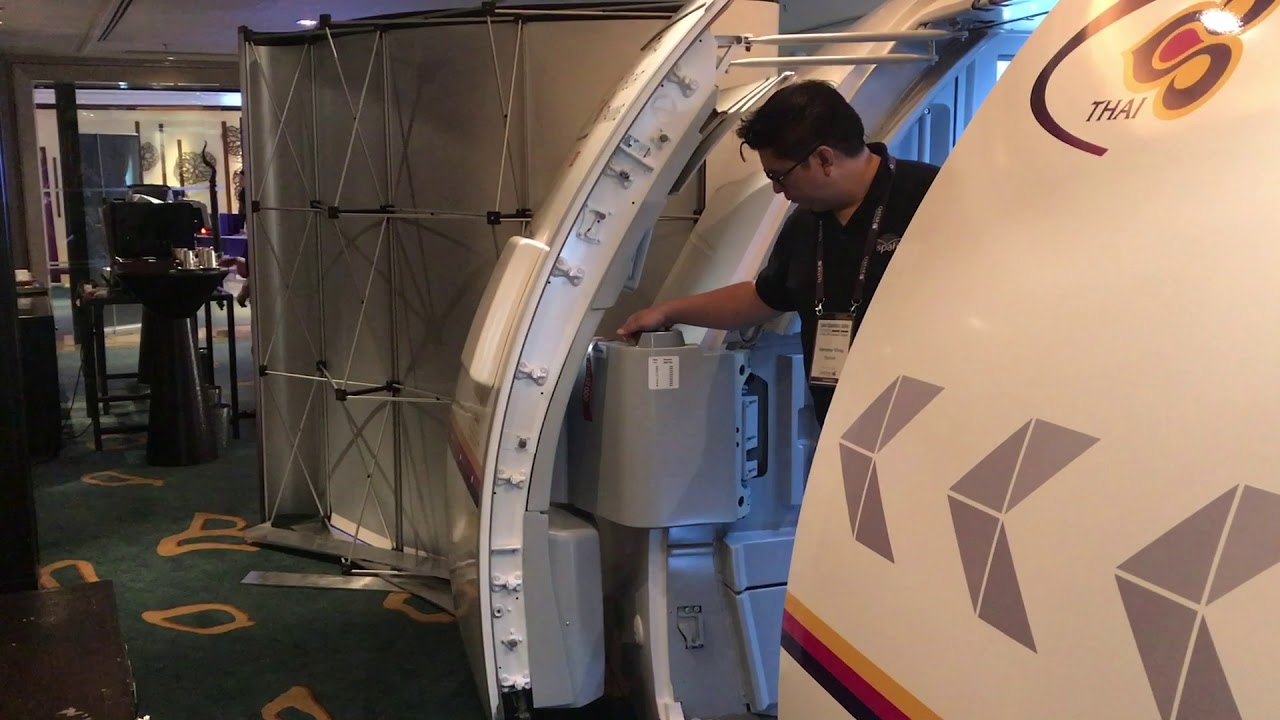 Spatial - A320 Door Trainer - YouTube
