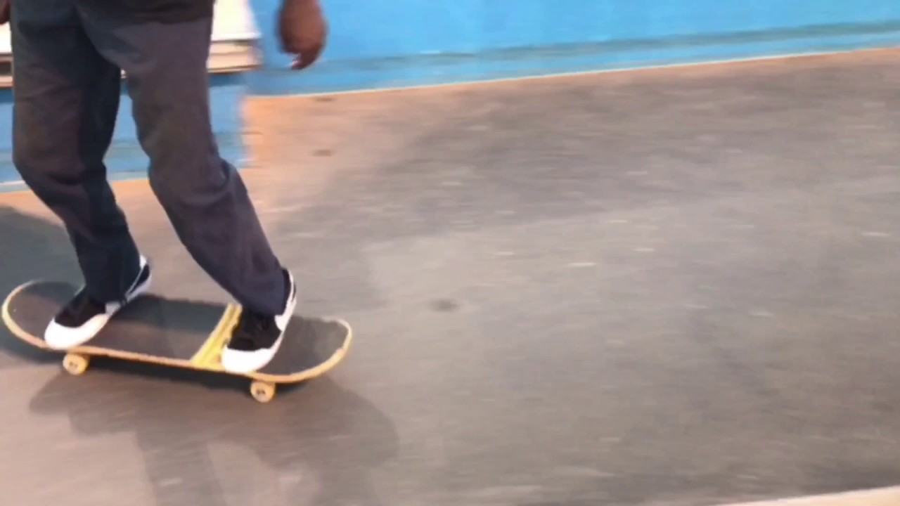 1 Minute Kickflip Tutorial - YouTube