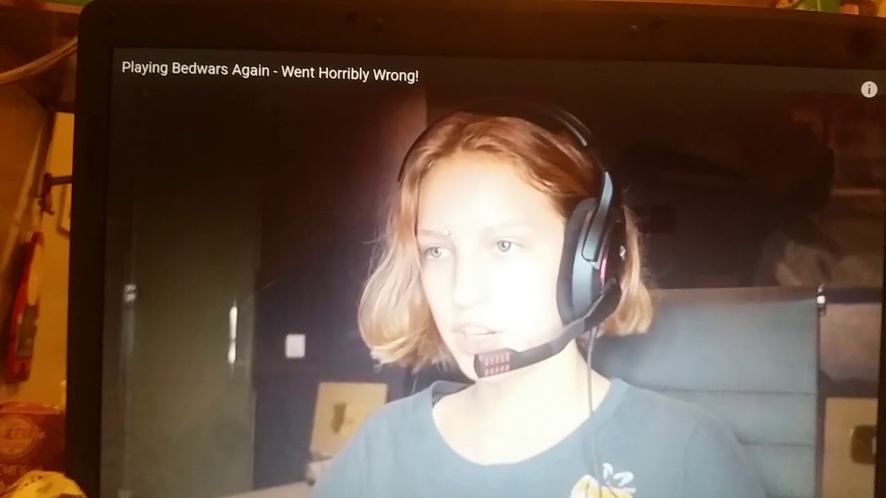 The minecraft bed wars (RonaldOMG and KarinaOMG) - YouTube