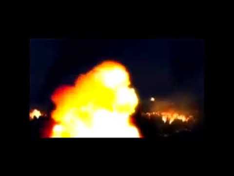 Centauri Narn War Bombing of Centauri Prime - YouTube