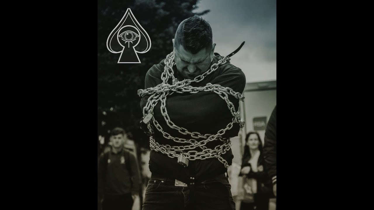 “Too Dangerous To Insure!” Spade - Magician, Escape Artist, Illusionist ...
