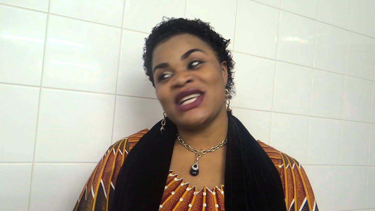 SR ALICE ALI A GAS PARIS MP4 - YouTube