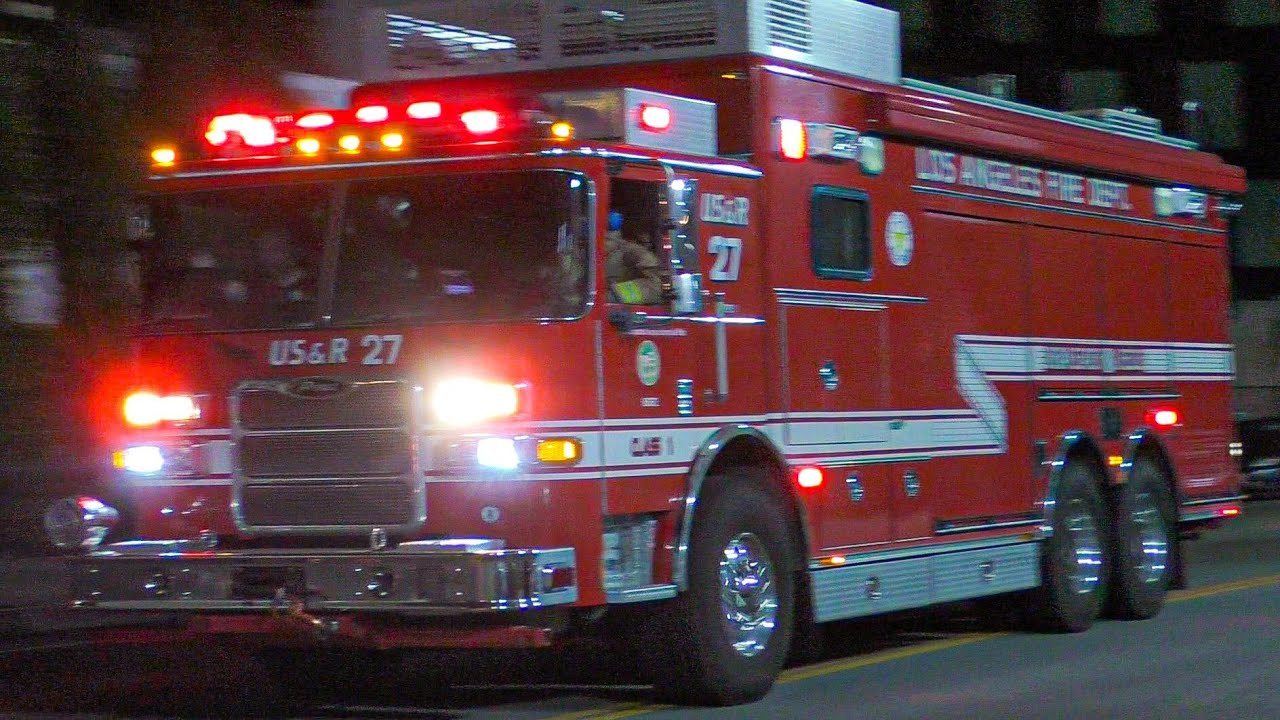 LAFD USAR 27 & Light Force 27 Responding - YouTube
