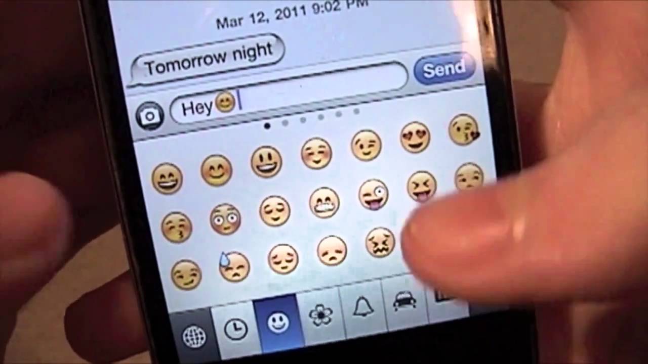 TiPs & Tricks: Adding Emoticons - YouTube