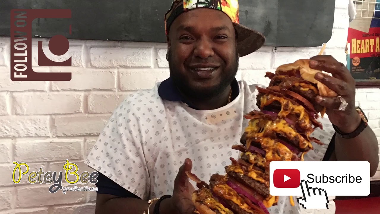 Heart Attack Grill's Octuple Bypass Burger with 40 slices of bacon ...