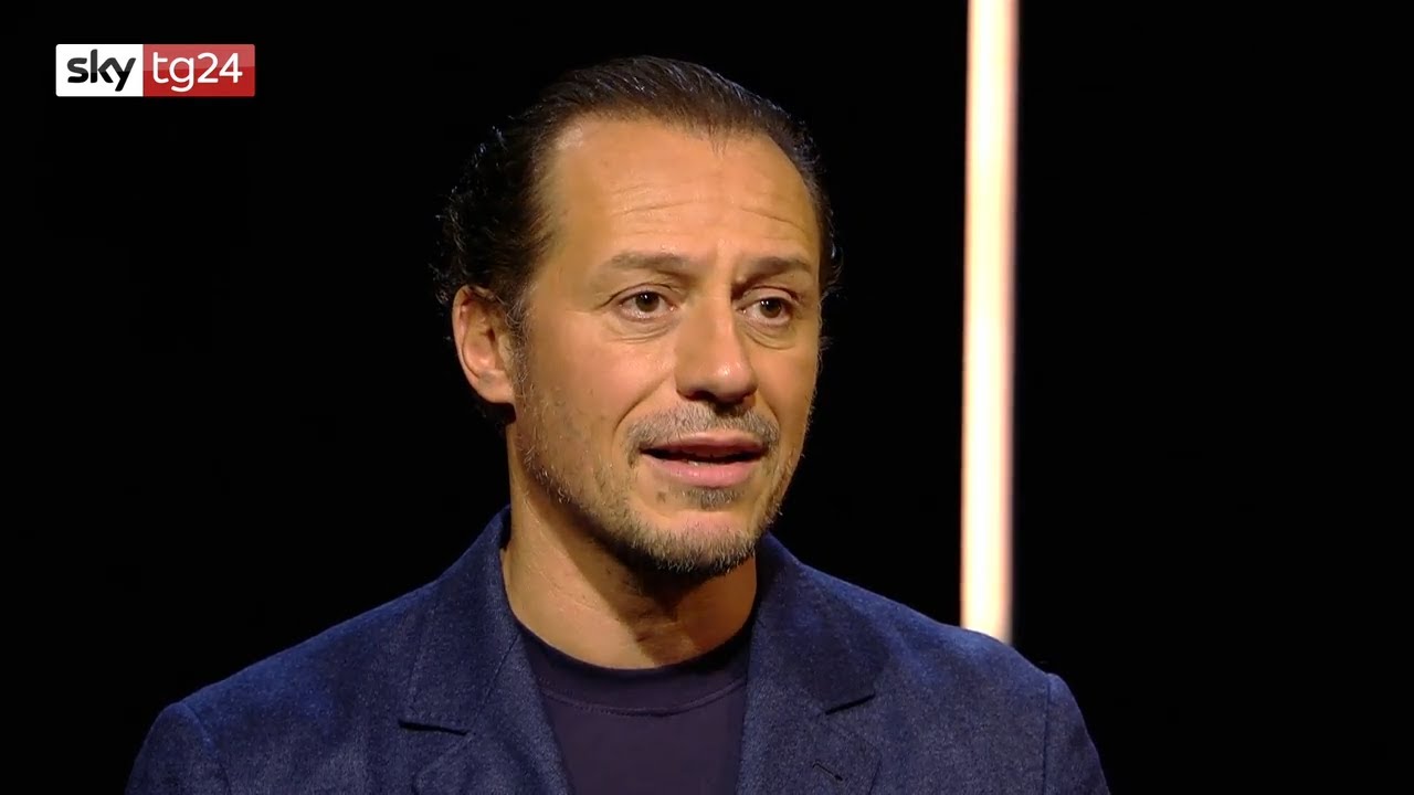 Stories 2020 Ep.7 "Cinema Accorsi": l'attore si racconta a Sky Tg24 ...