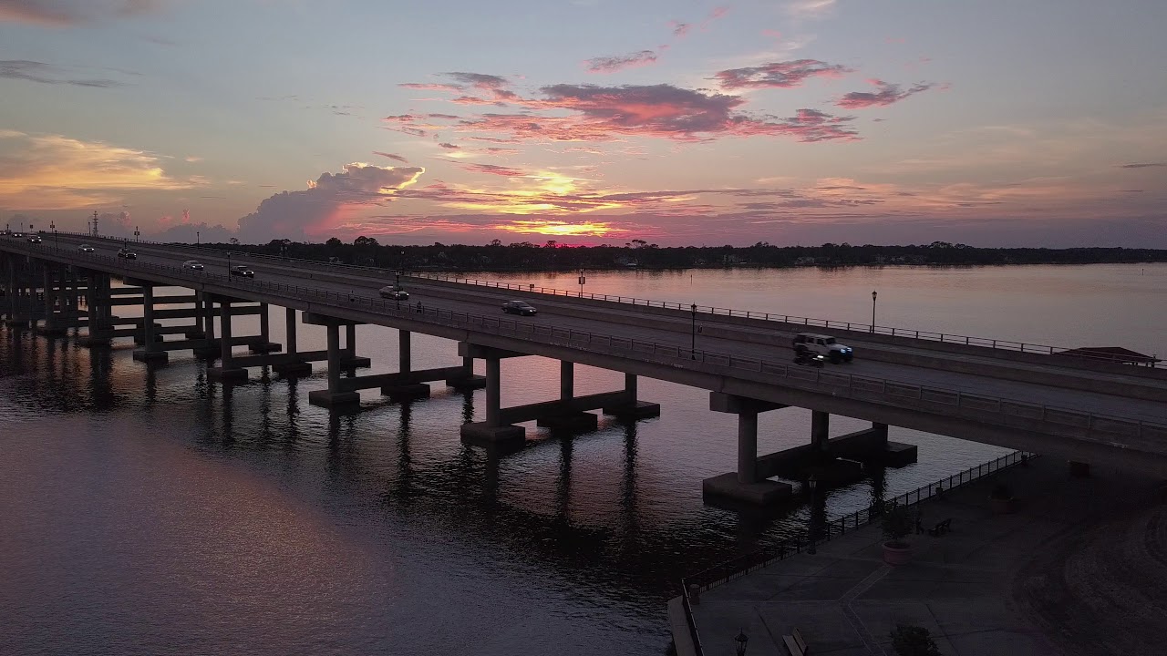 Sunset on Granada Bridge - YouTube