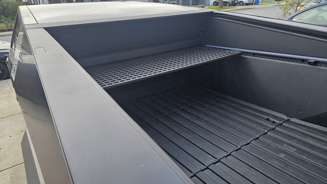 CTMODS Tesla Cybertruck Vault Cargo Divider Truck Accessory Bed Divider ...