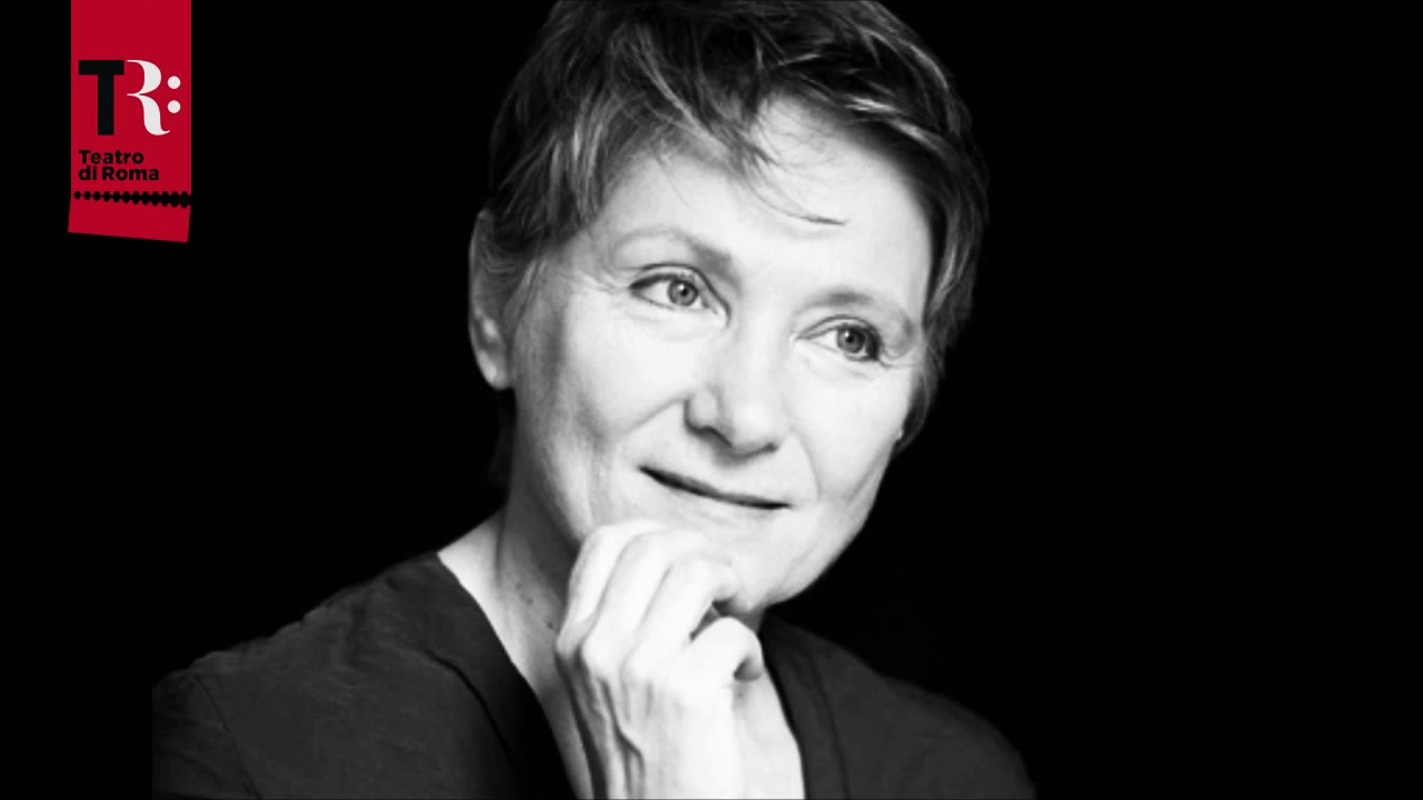 2 - Mariangela Gualtieri - Voce / maratona poetica #TdRonline - YouTube