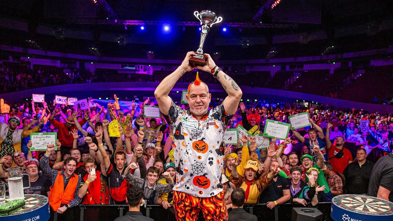 EMOTIONAL PETER WRIGHT AFTER WINNING THE EUROPEAN CHAMPIONSHIP AS HE ...