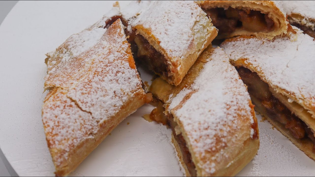 Яблочный штрудель/Яблучний штрудель - YouTube