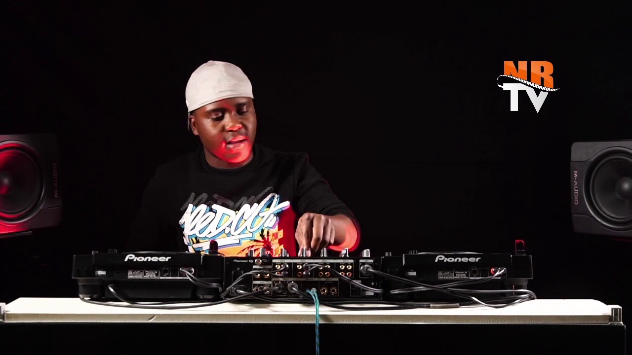 DJ Coach (FBK) playing Live @ Masterpiece birthday celebration! - YouTube