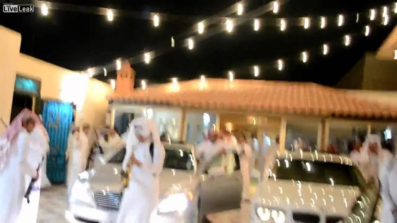 A Saudi Wedding ....Heavily armed AK 47 - YouTube