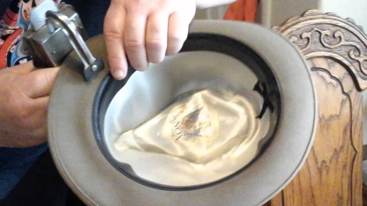 Backus Novelty Co Hat & Coat Lock 1930's - YouTube