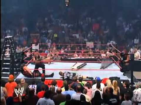 Rob Van Dam hits Kane with Van-Terminator (Jeff hardy Holds Chair ...