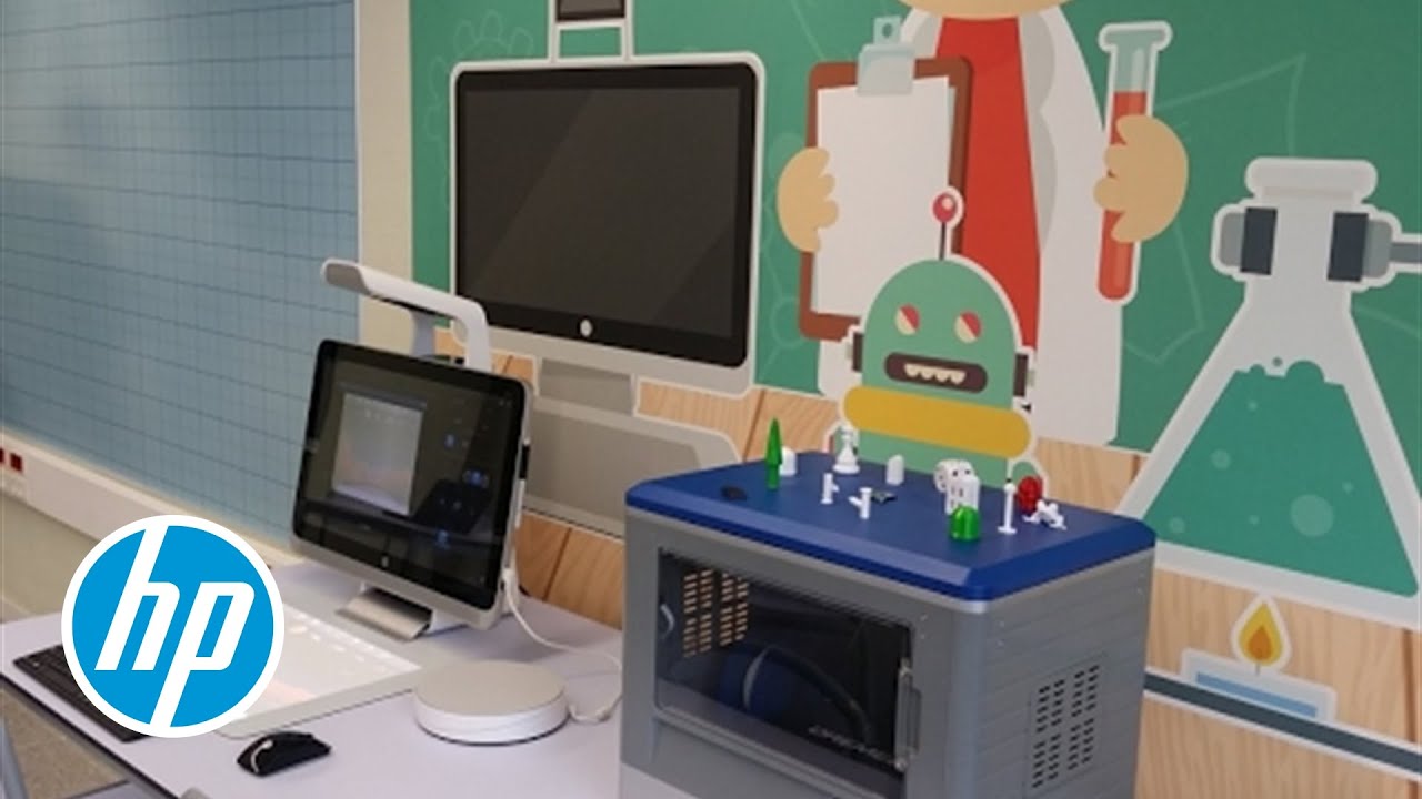 HP inaugura el primer aula Reinvent the Classroom en España - YouTube