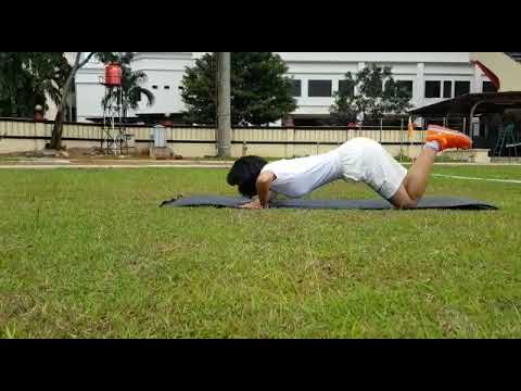 Push Up Putri yang Salah