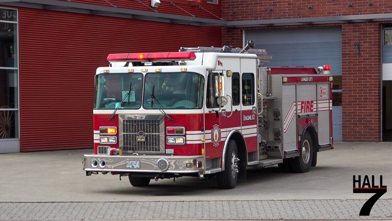 Langley City Fire Rescue - Engine 12 Responding - YouTube